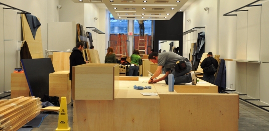 Gap-1969-store-display-installation - Bishop Fixtures